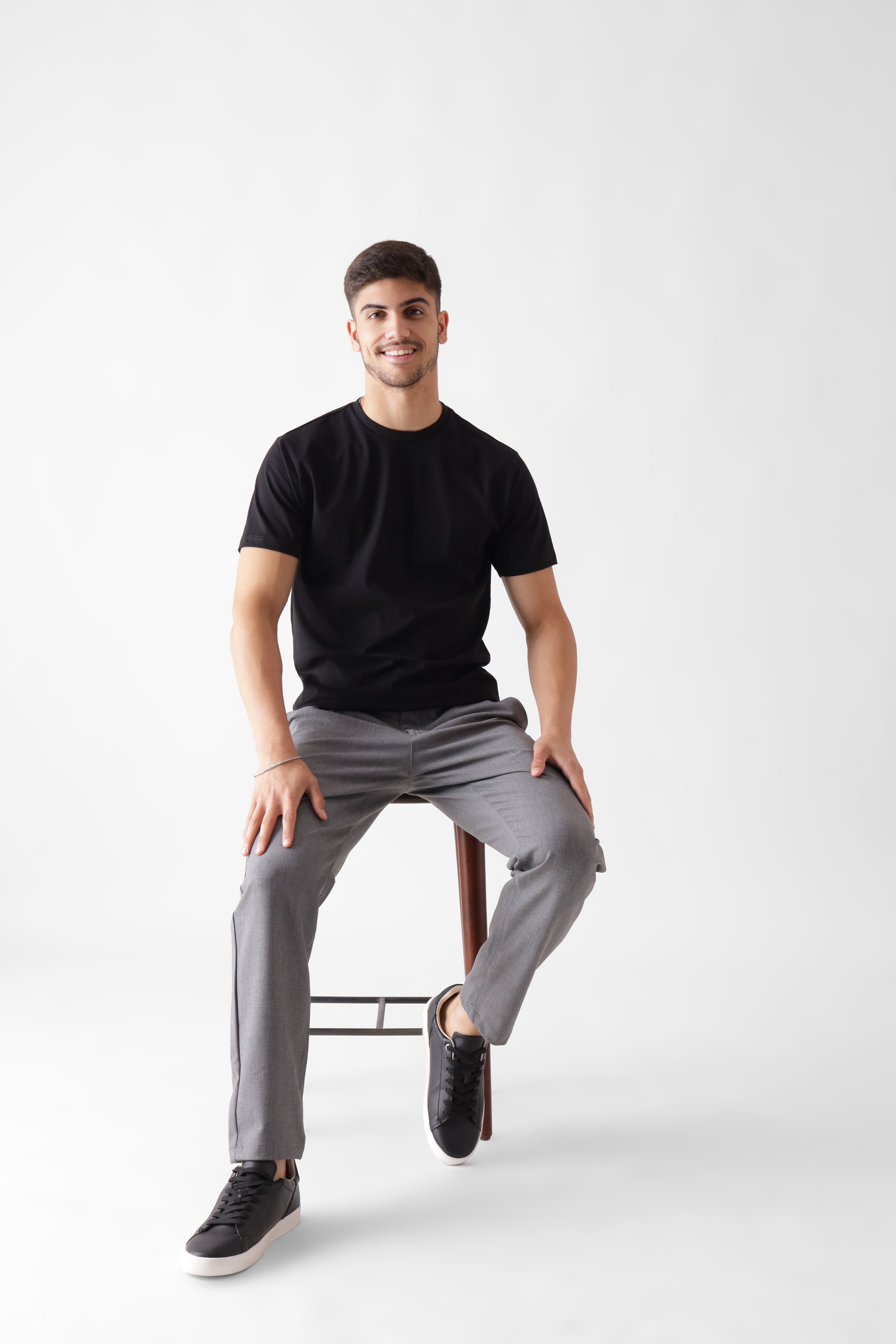 Shop Classic Crew Neck T-Shirts for Men | Unbound Crew